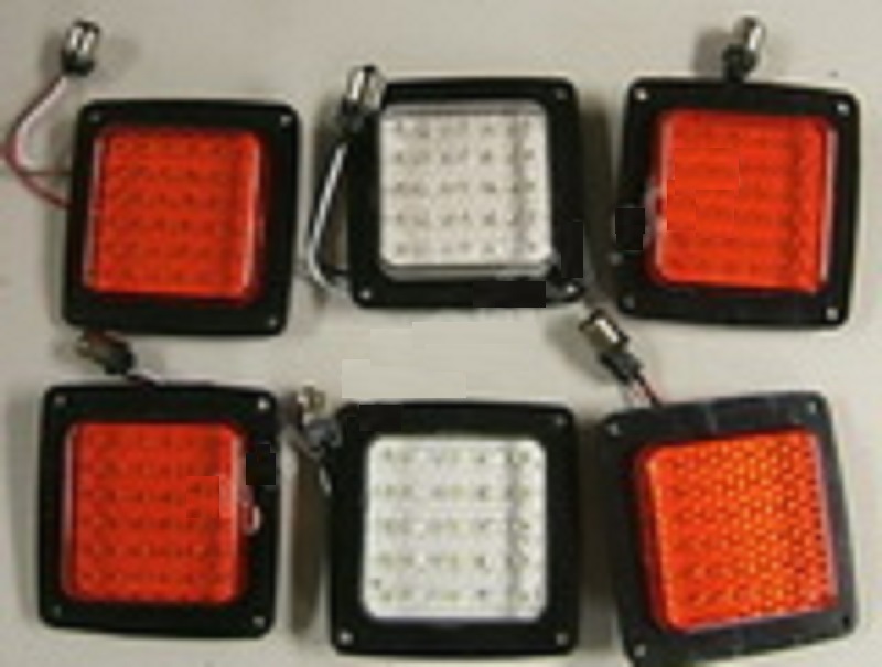 Airstream Tail Lights 213213 | highskyrvparts.com