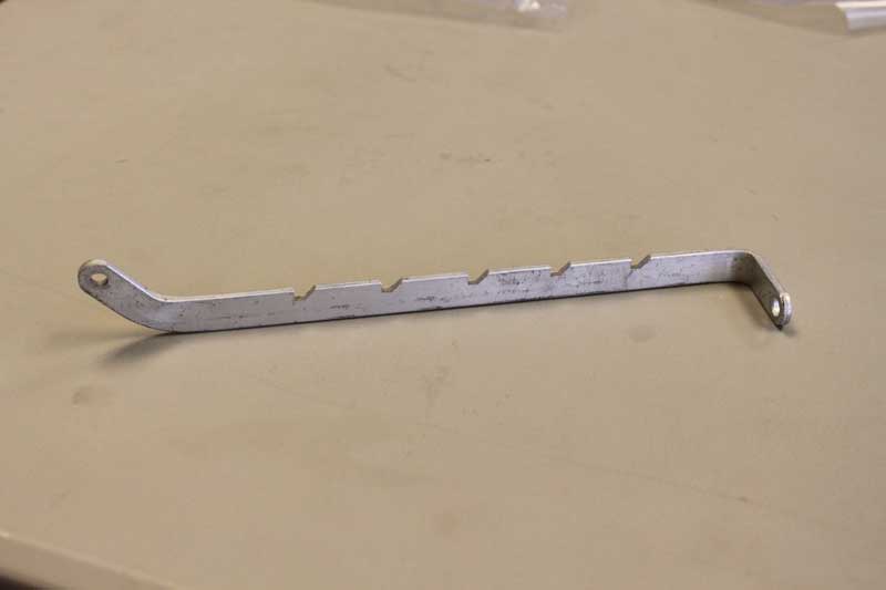 9 inch Lever Operator for Classic Hehr Windows 866120 | highskyrvparts.com