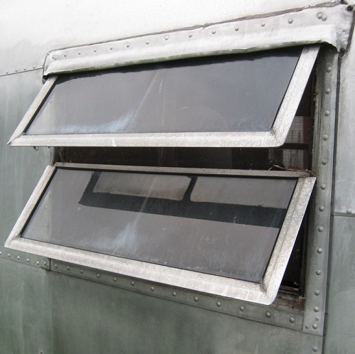 Windows for 1947-1949 Airstream Trailers| HighSkyRvParts.com