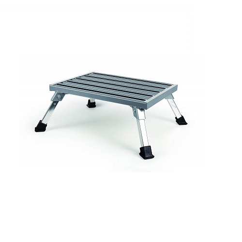 Camco Step Stool - 43677 | highskyrvparts.com